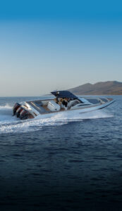 Omega 47 - Technohull