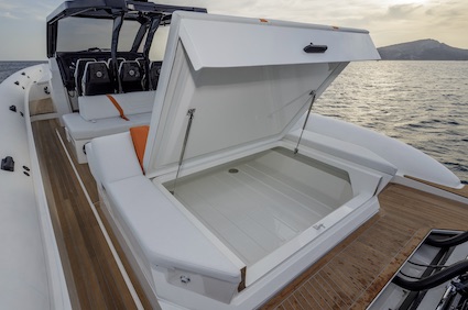 Technohull Alpha 50 - Expand your world