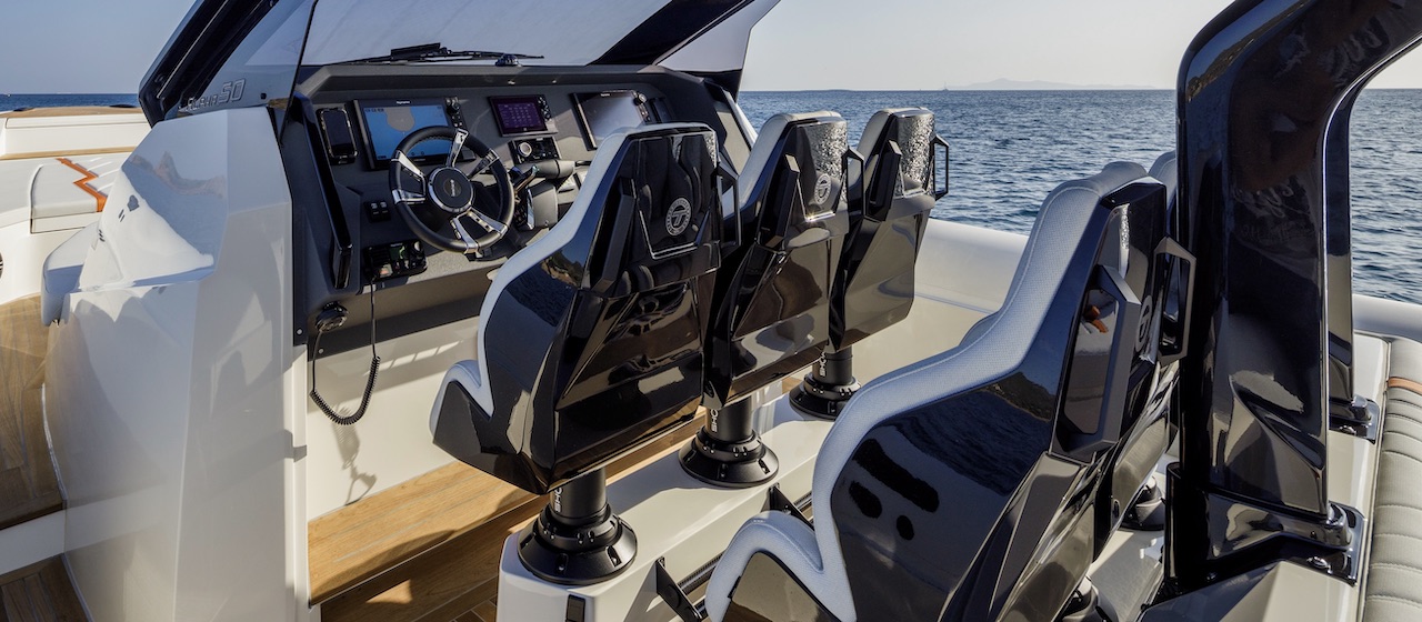 Technohull Alpha 50 - Expand your world