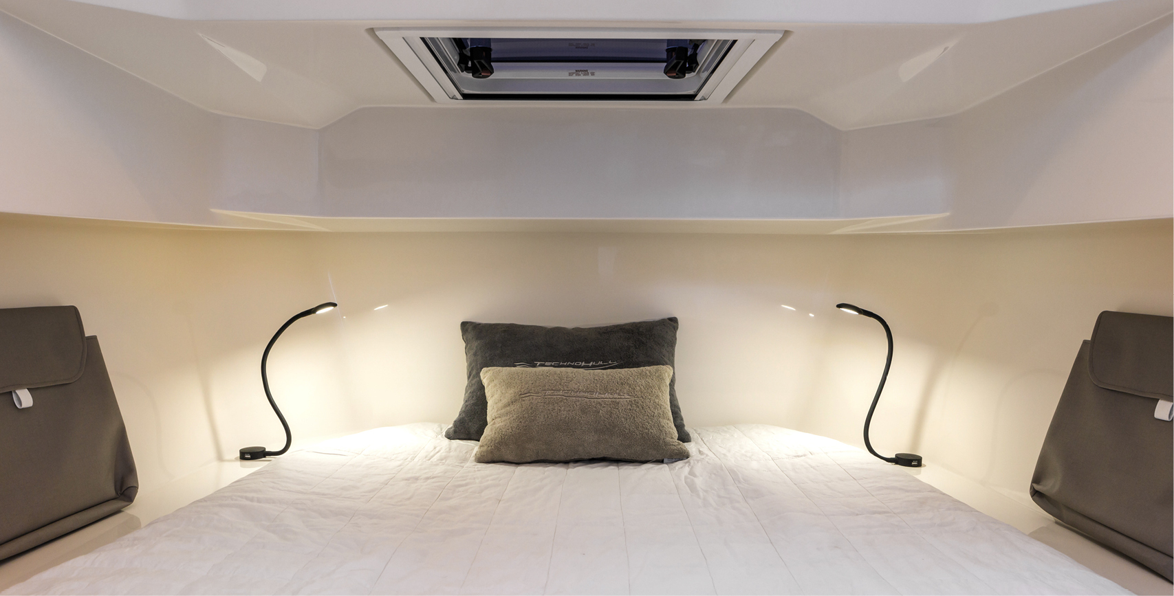 Alpha 40 - Technohull