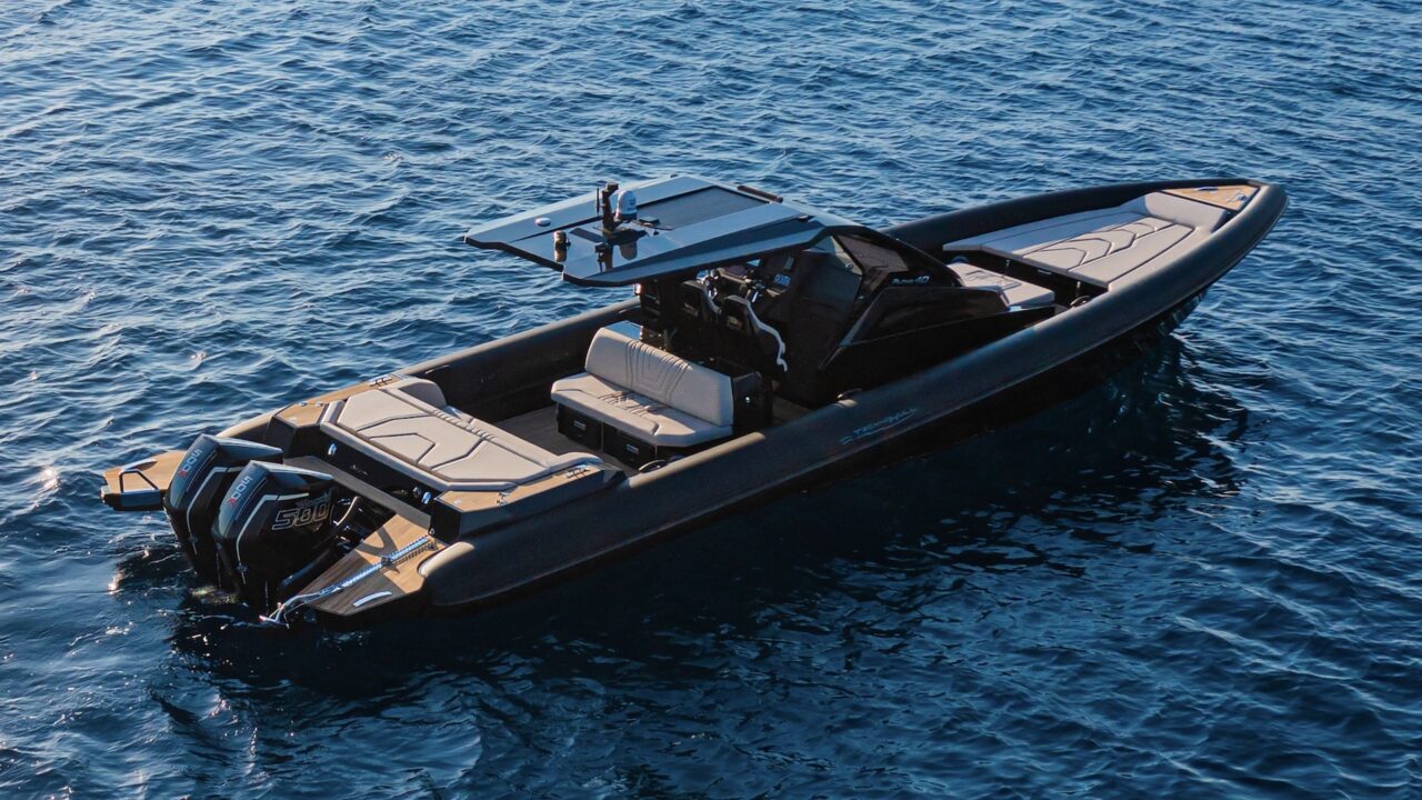 Alpha 40 - Technohull