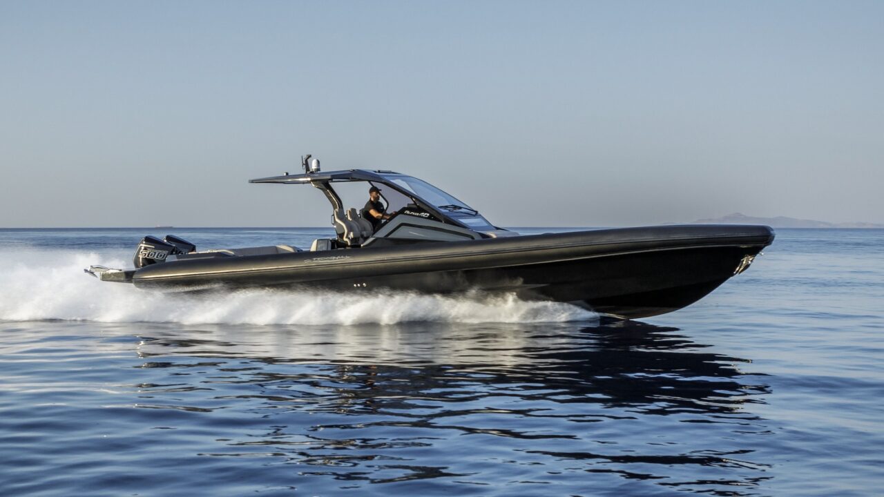 Alpha 40 - Technohull