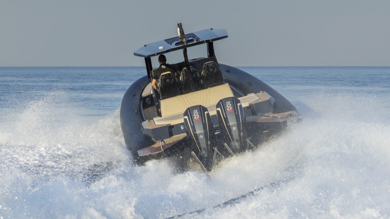 Alpha 40 - Technohull